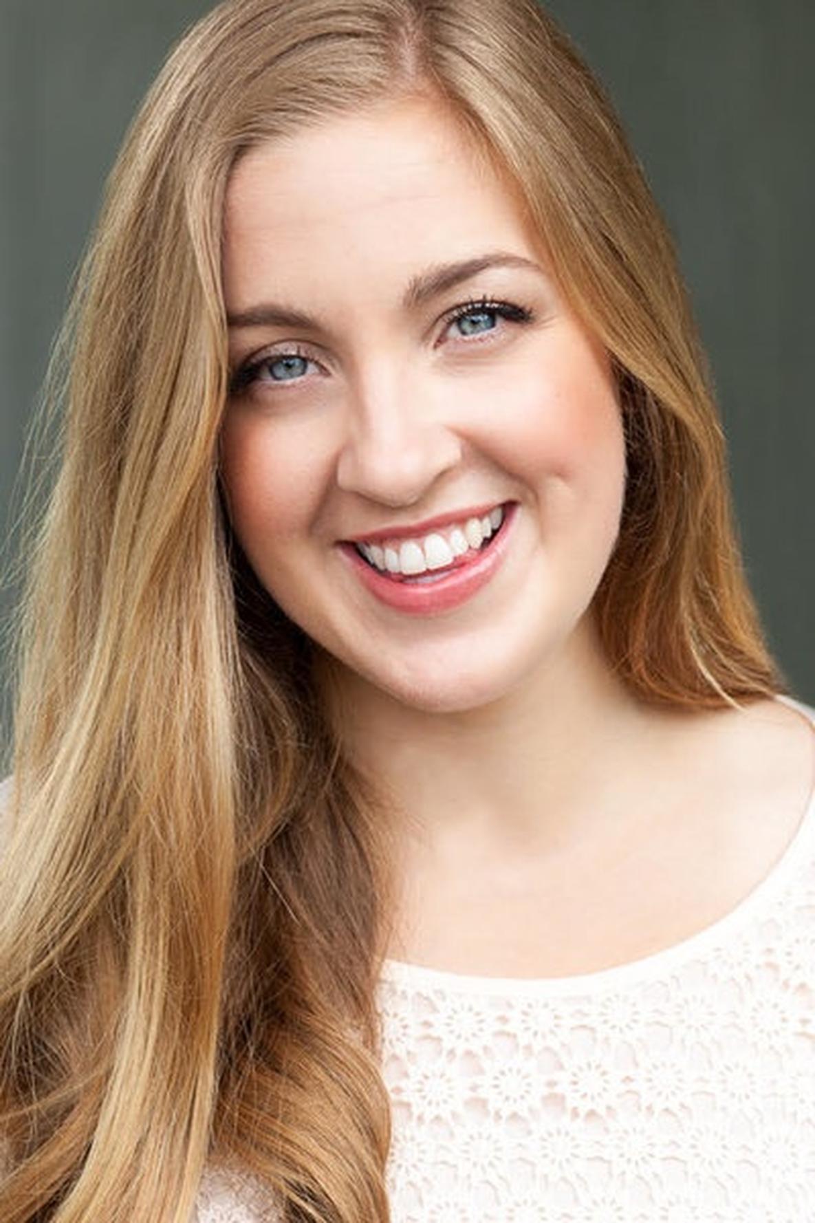 Top Atlanta Photographer on How to Put Your Best Look Forward on Your ...