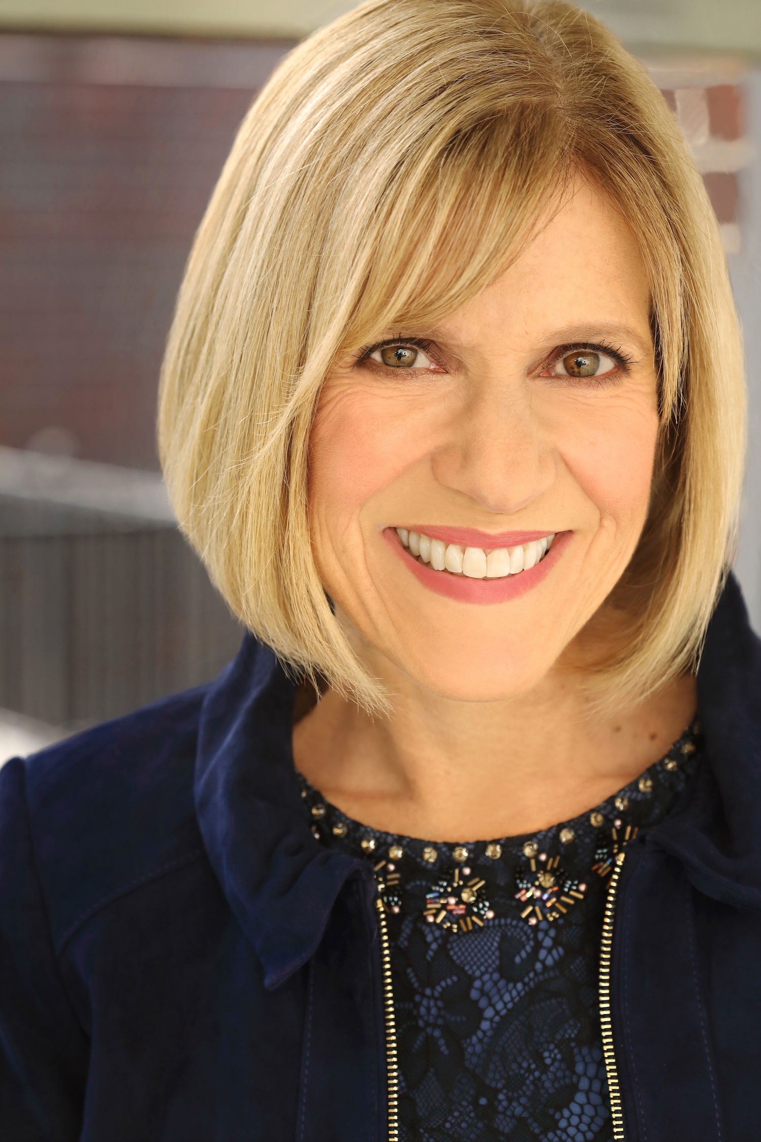 Angela Peri's Instagram, Twitter & Facebook on IDCrawl