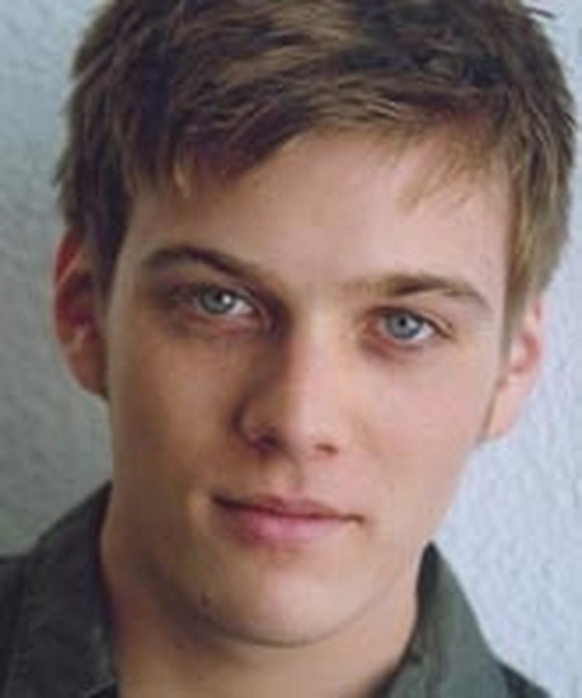 Stars Rising in the East