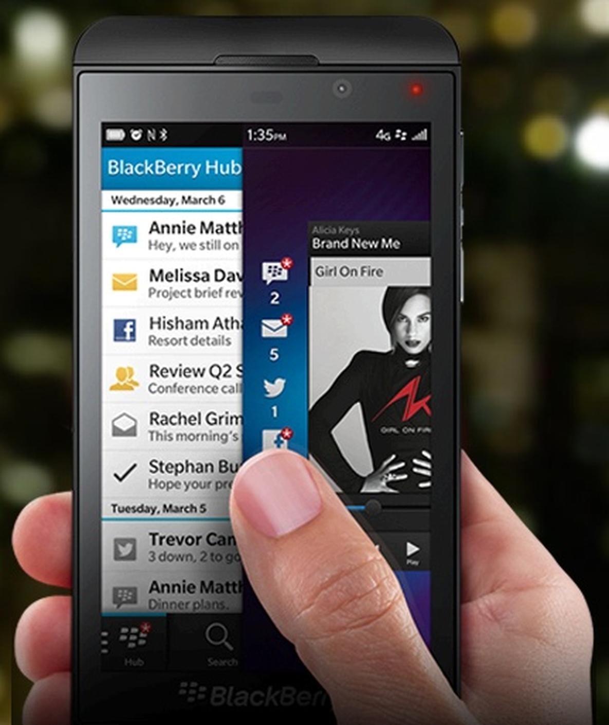 New BlackBerry Devices Are Slightly Behind