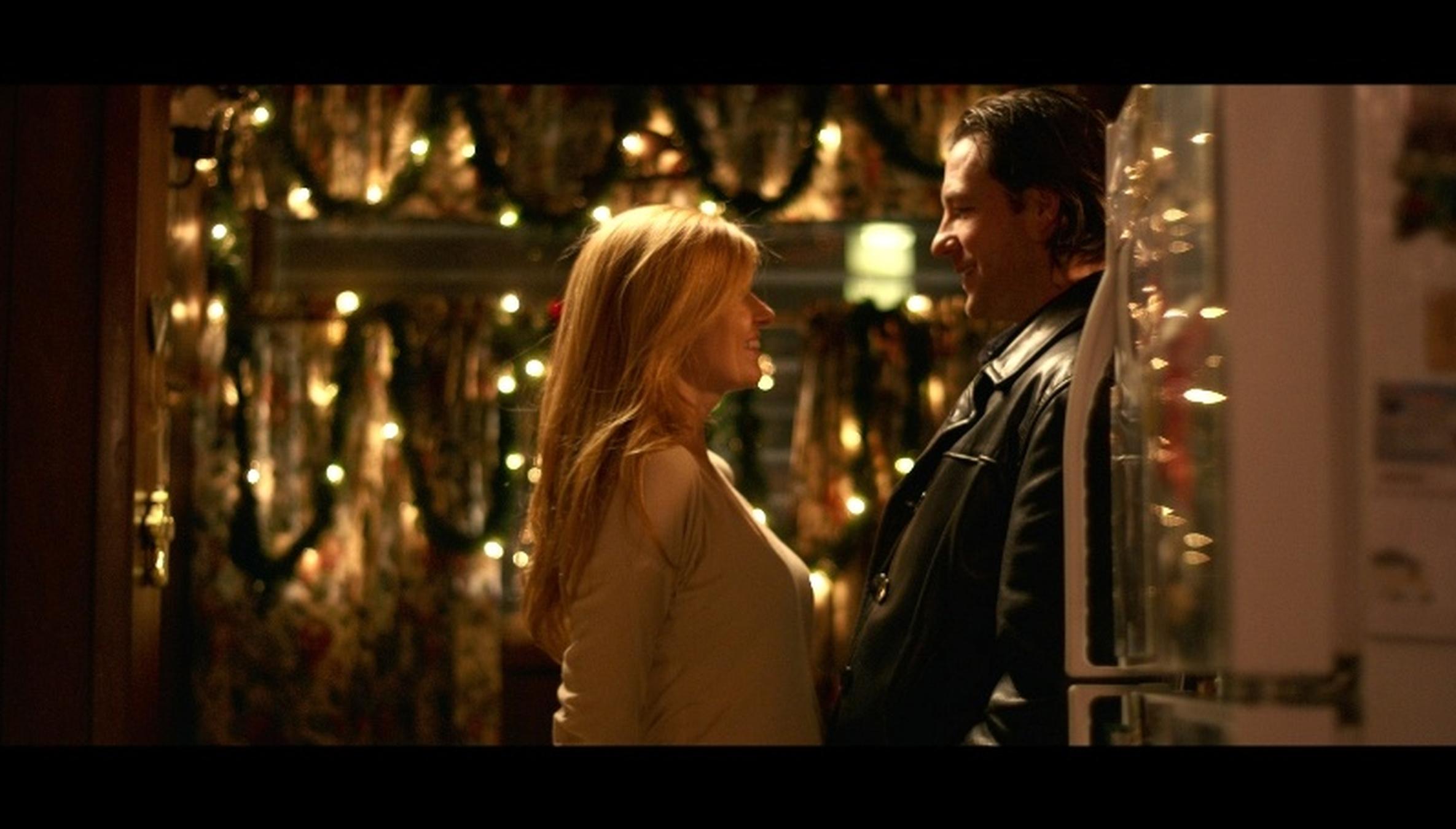 Edward Burns Reunites His Filmmaking Family in 'The Fitzgerald Family ...