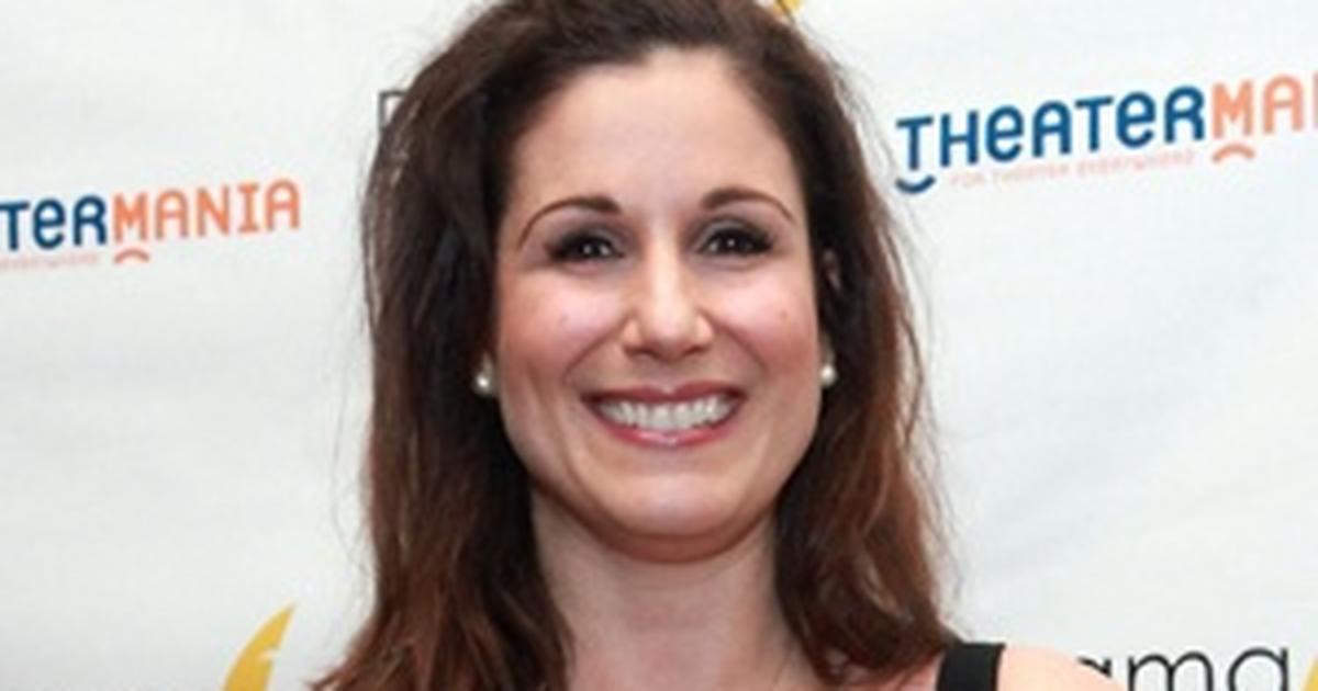 ‘Anything Goes’ Star Stephanie J. Block On Acting and Going Viral