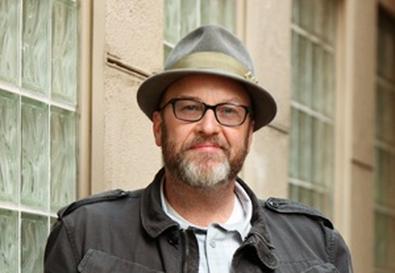 'Mike and Molly' Creator Mark Roberts Returns to His Theater Roots