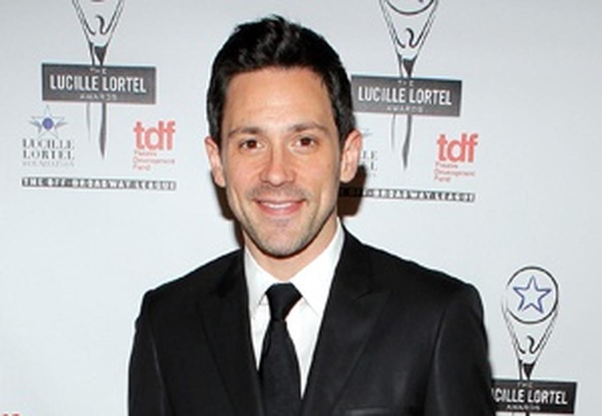 ‘Once’s’ Steve Kazee on Keeping Intimacy in a Broadway House