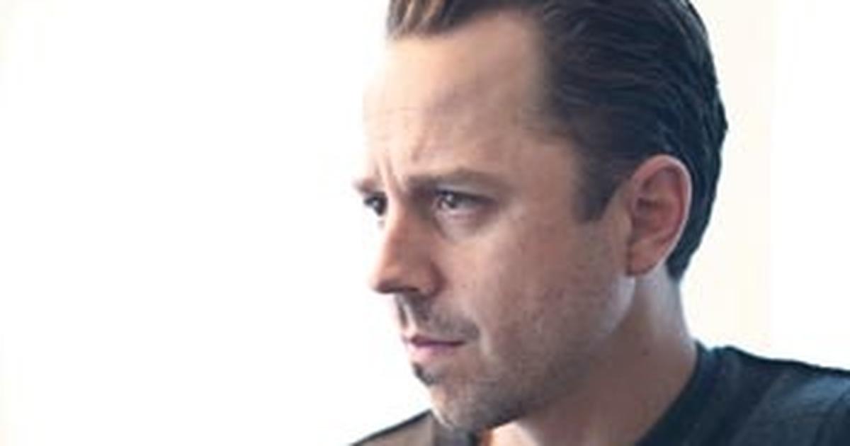 Giovanni Ribisi on Playing Villains and Ways to Tell Stories