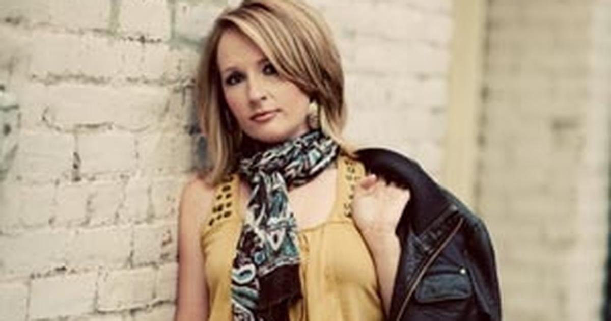 Angela Michael Teaches Others How to Maximize Their Vocal Palette