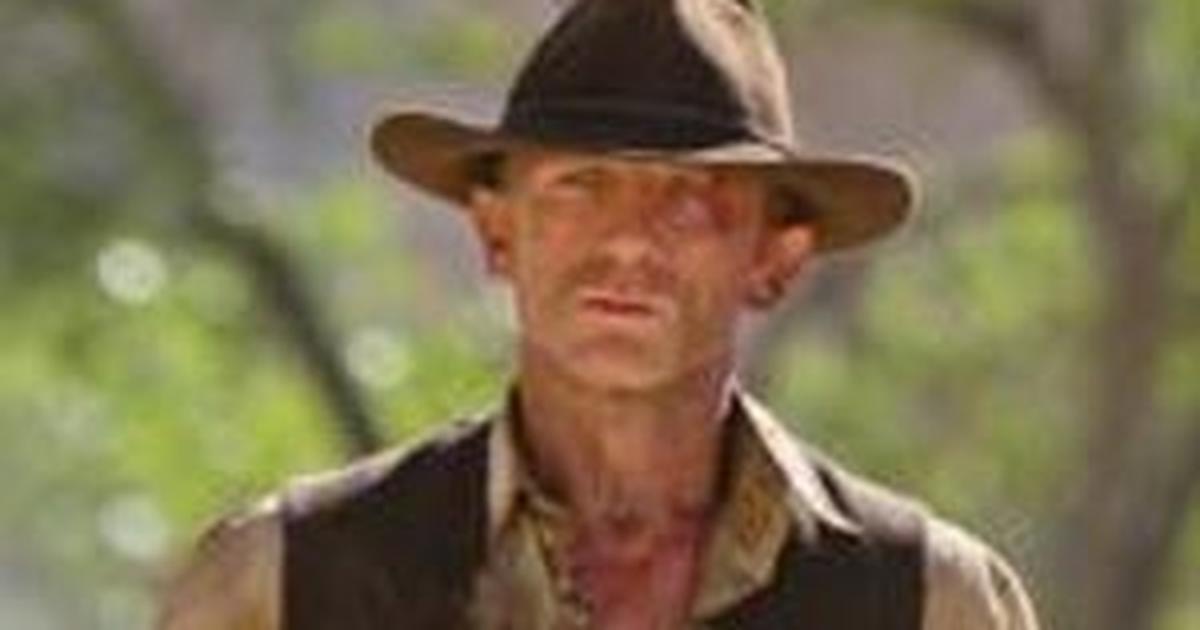 5 Things to Know About Daniel Craig