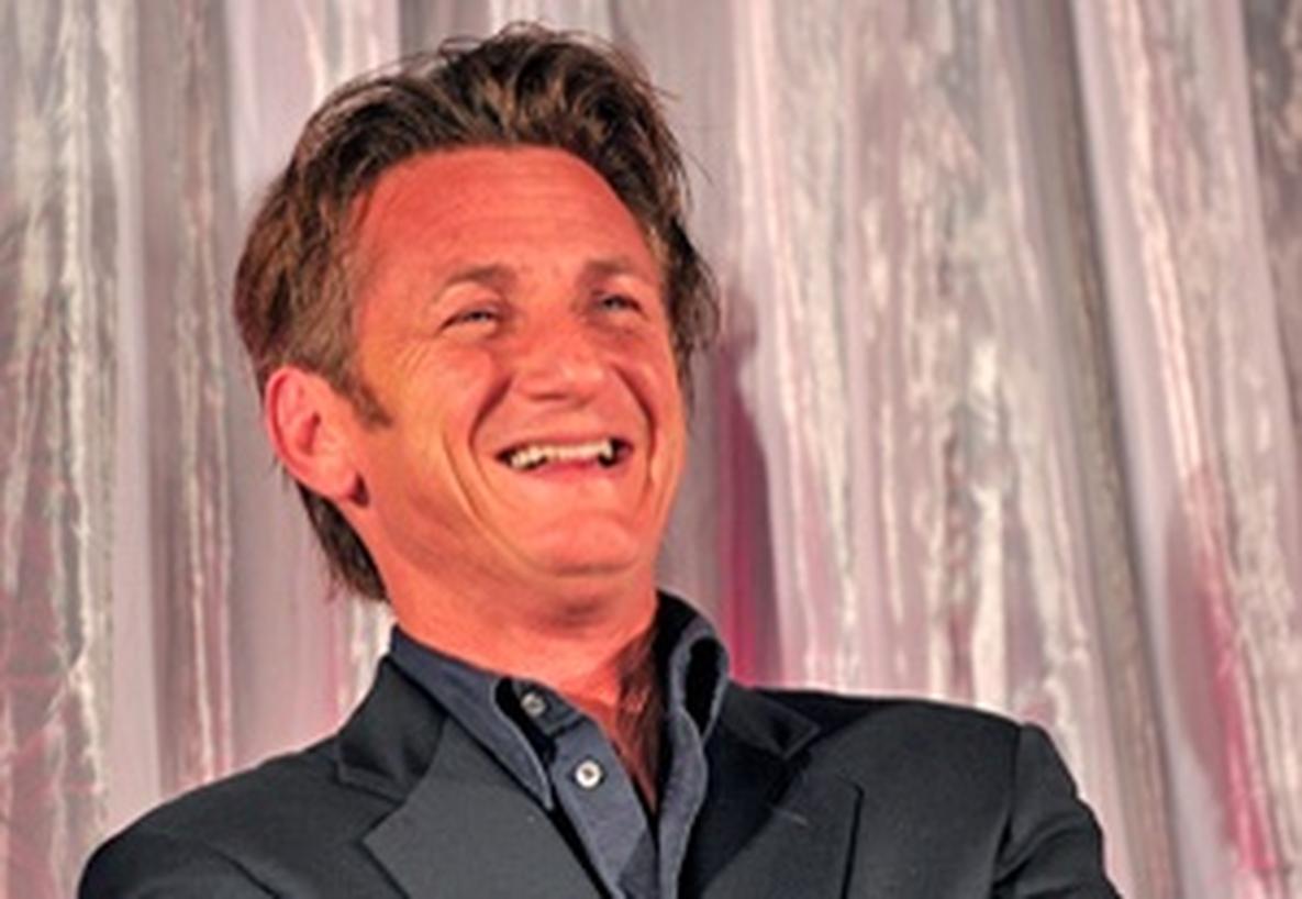 Sean Penn Sees Haiti Relief Shortfalls