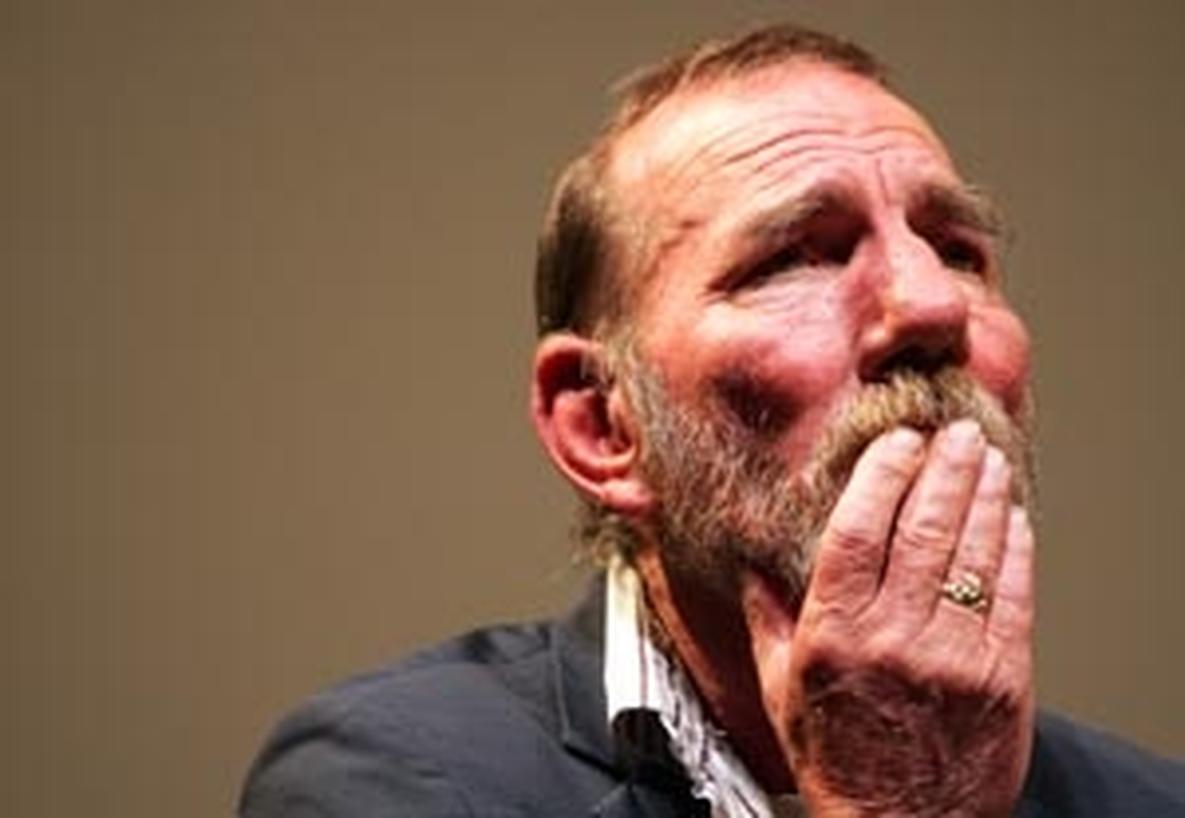 Oscar-Nominated Actor Pete Postlethwaite Dies at 64