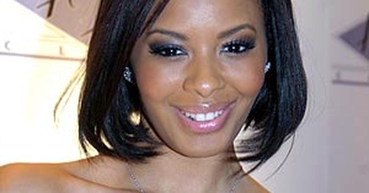 Vanessa Simmons: A Back Stage Exclusive