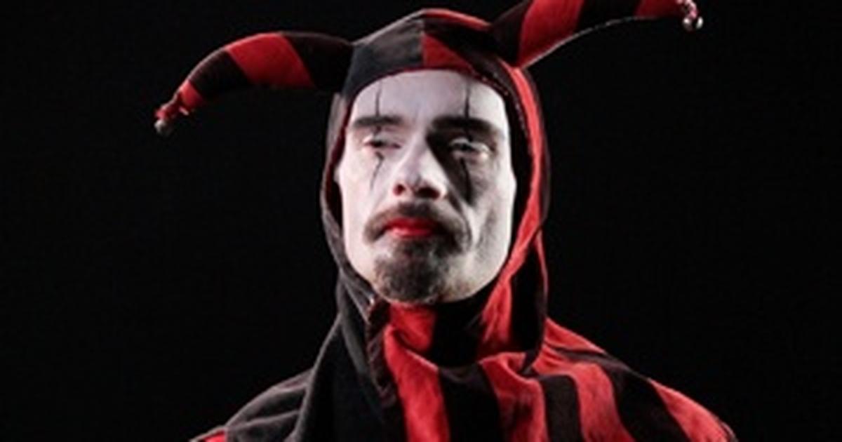 LA Review: 'The Fool and the Red Queen'