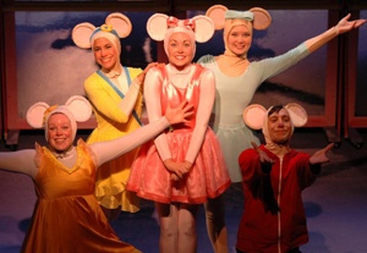 Angelina Ballerina: The Musical