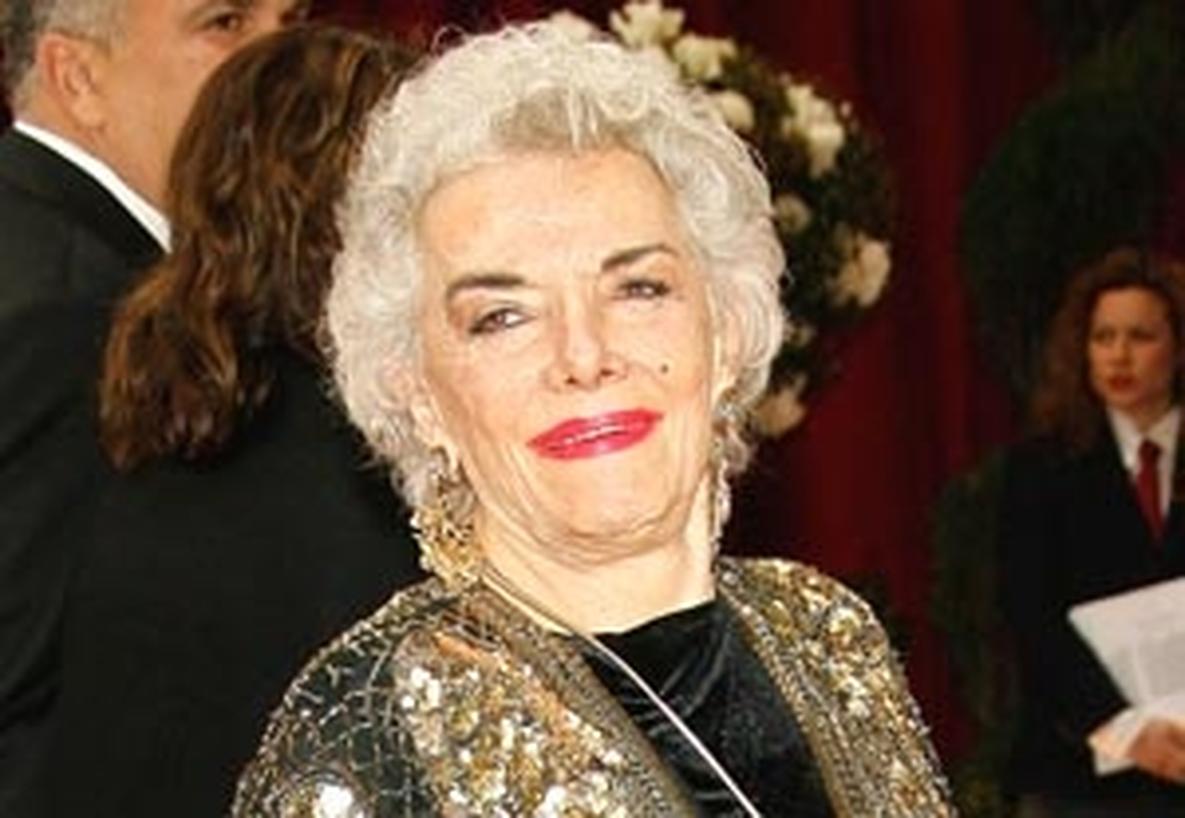 Jane Russell, Sultry Actress of '40s and '50s Films, Dies