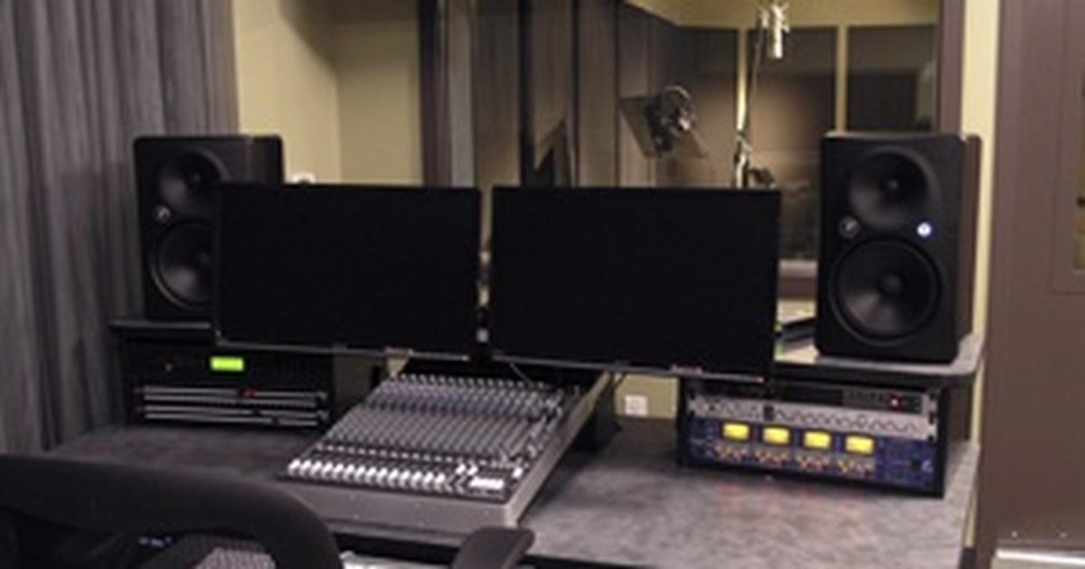 A Room for the Voice