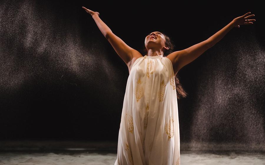 26 Great Contemporary Monologues for Actors | Backstage