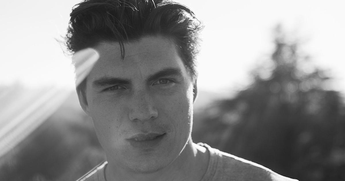 Netflix’s “From Dusk Till Dawn” Star Zane Holtz on His Best Acting ...