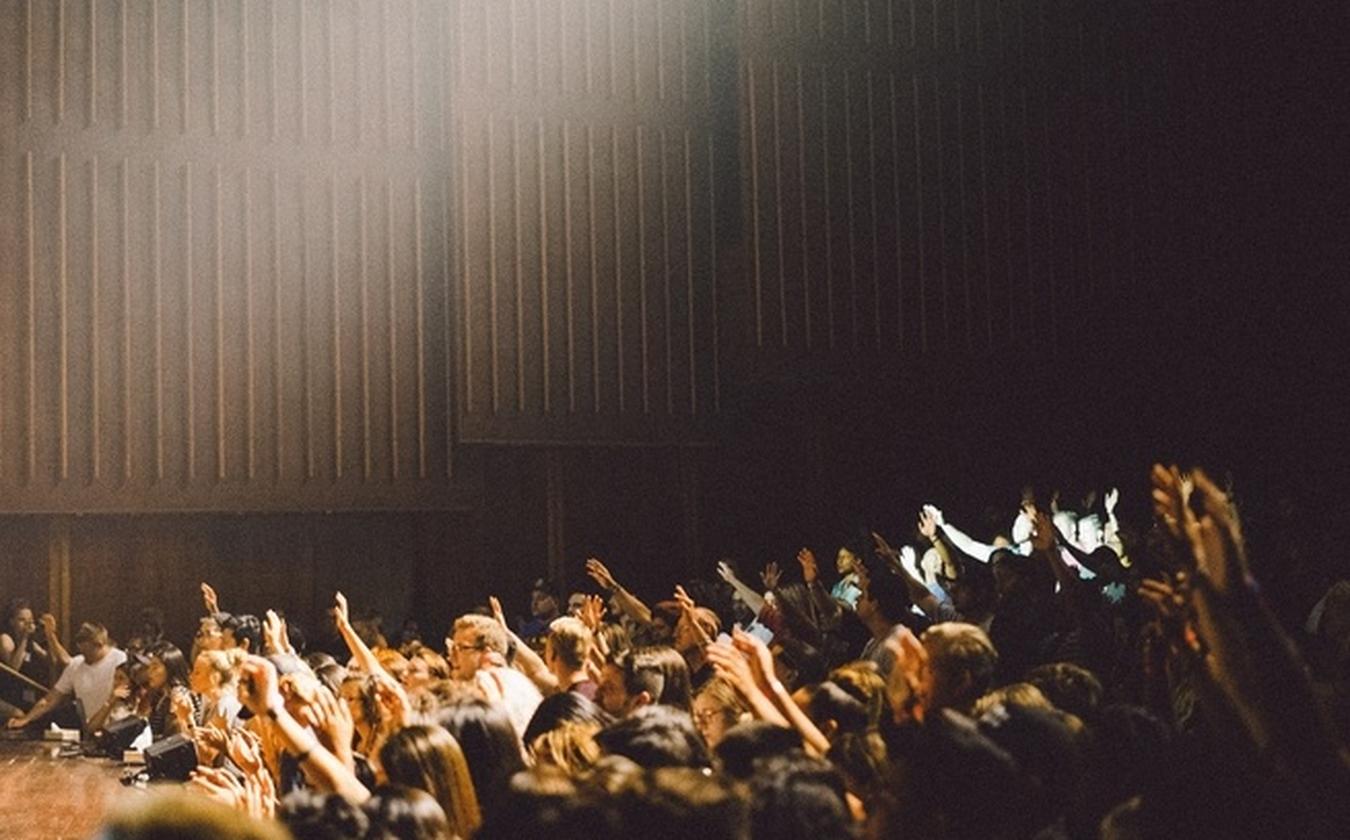 Find Modeling Casting Calls + Auditions | Backstage