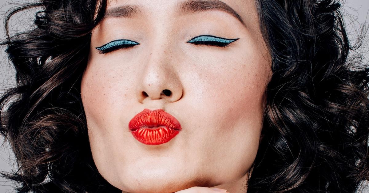 Now Casting: Earn $1,500 to Be in a Lip Gloss Ad + 3 More Gigs