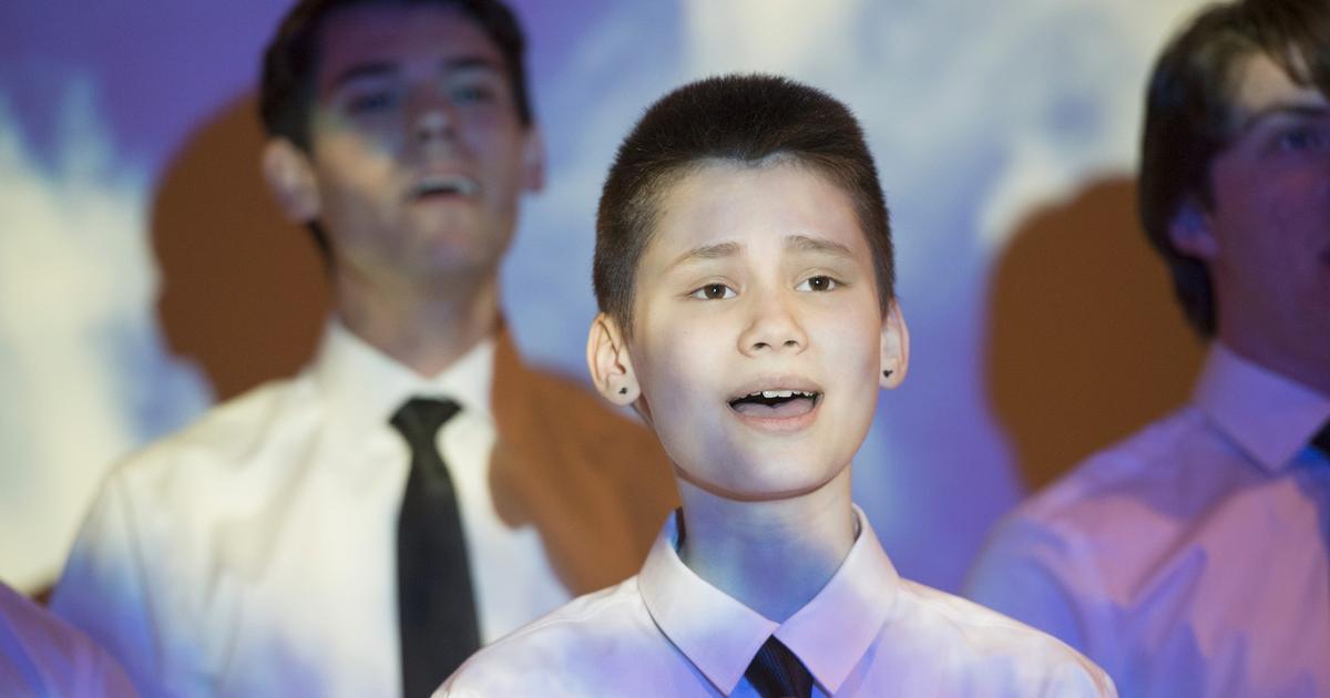 How Netflix and 'The OA' Cast Trans Actor Ian Alexander