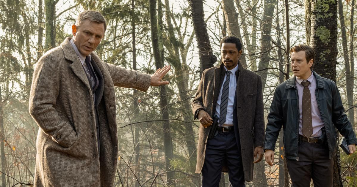 Daniel Craig + Chris Evans Among Star-Studded Suspects in ‘Knives Out ...