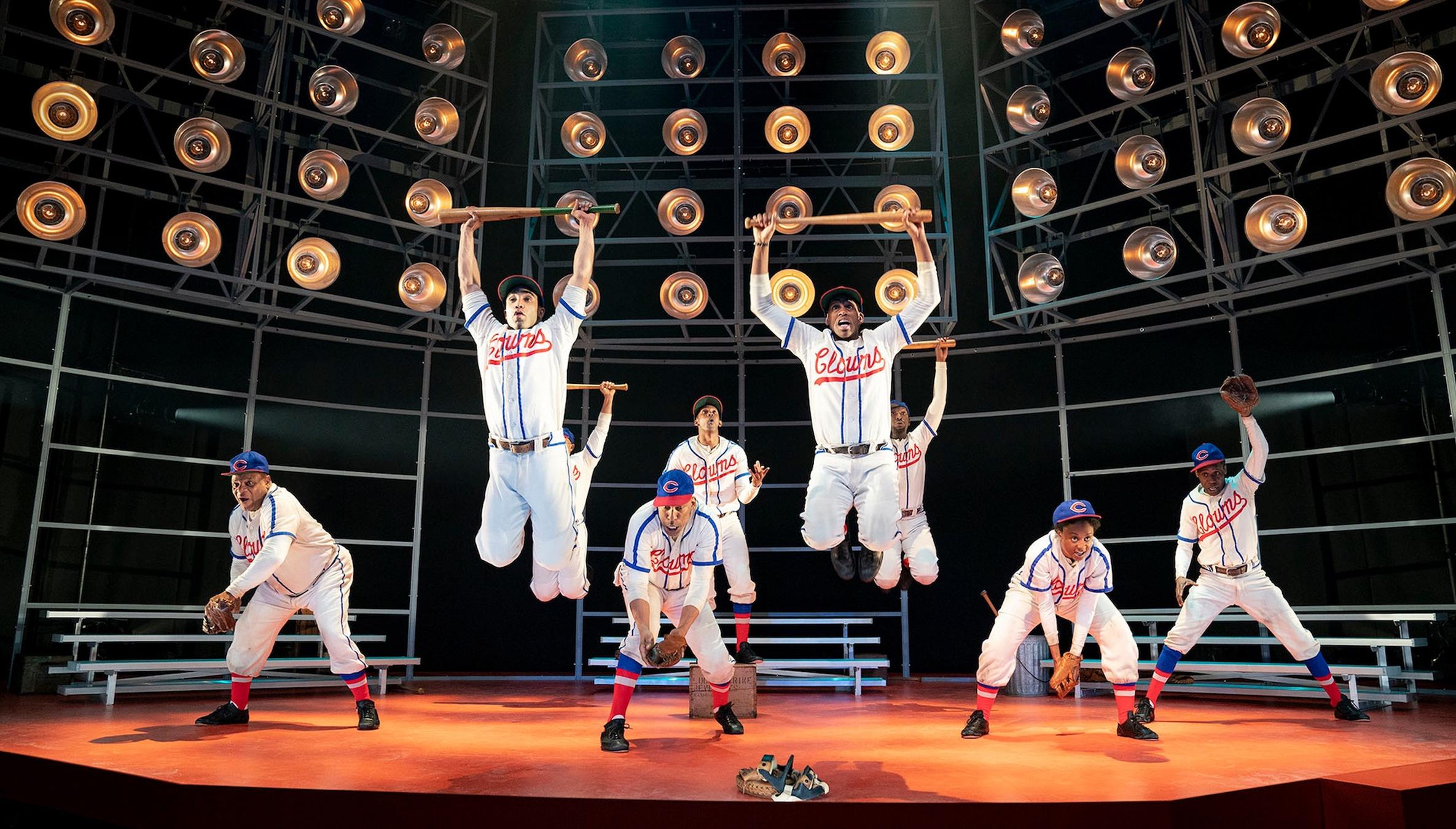 How Actors Can Become More Comfortable Dancers