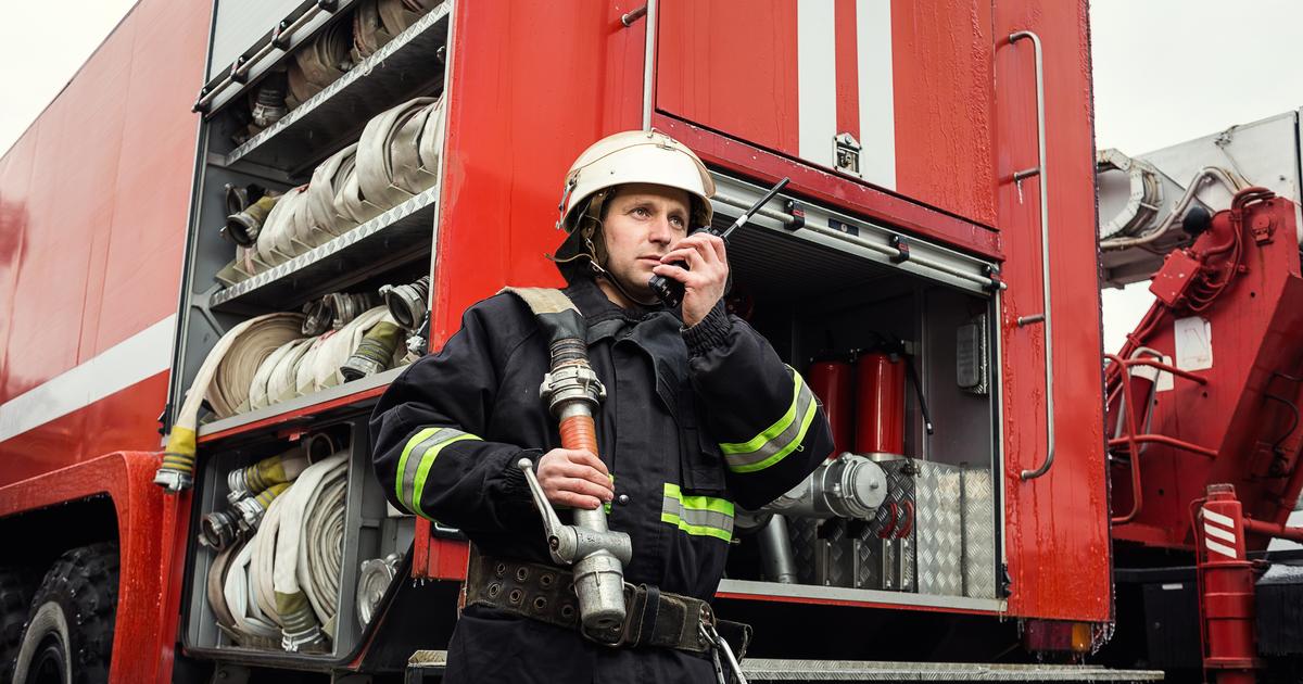 Now Casting: A Feature Film Directed by Judd Apatow Needs Real ...