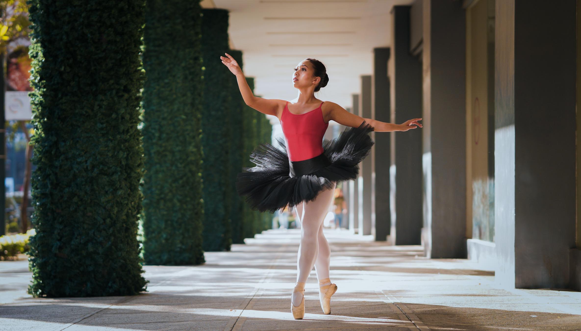 4 Networking Tips for Dancers