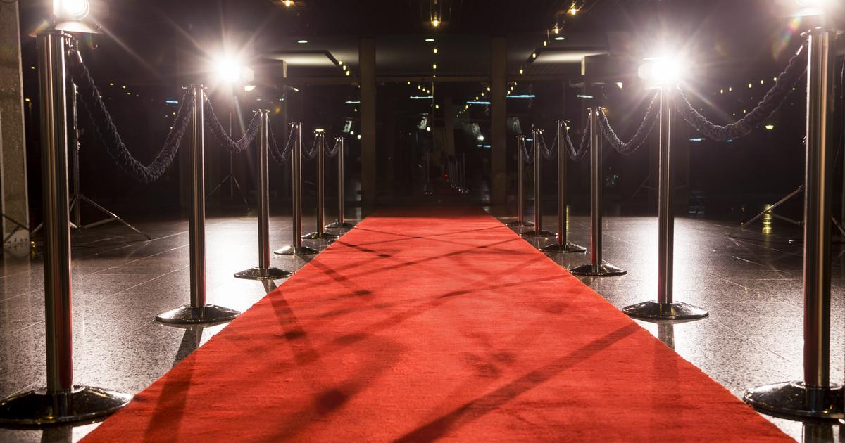 How to Walk the Red Carpet, According to a Publicist