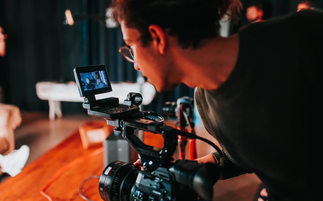 Film Major Jobs: Pros & Cons of a Filmmaking Degree | Backstage
