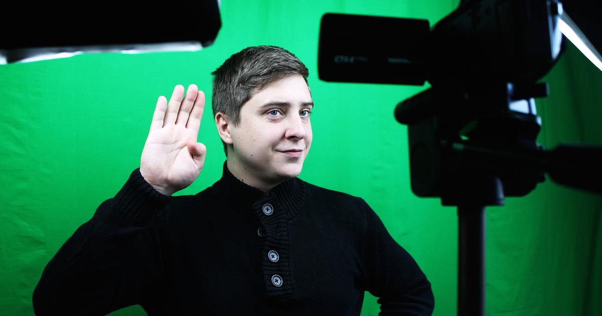 Now Casting: Host a Combined Live-Action and Animated Explainer Video ...