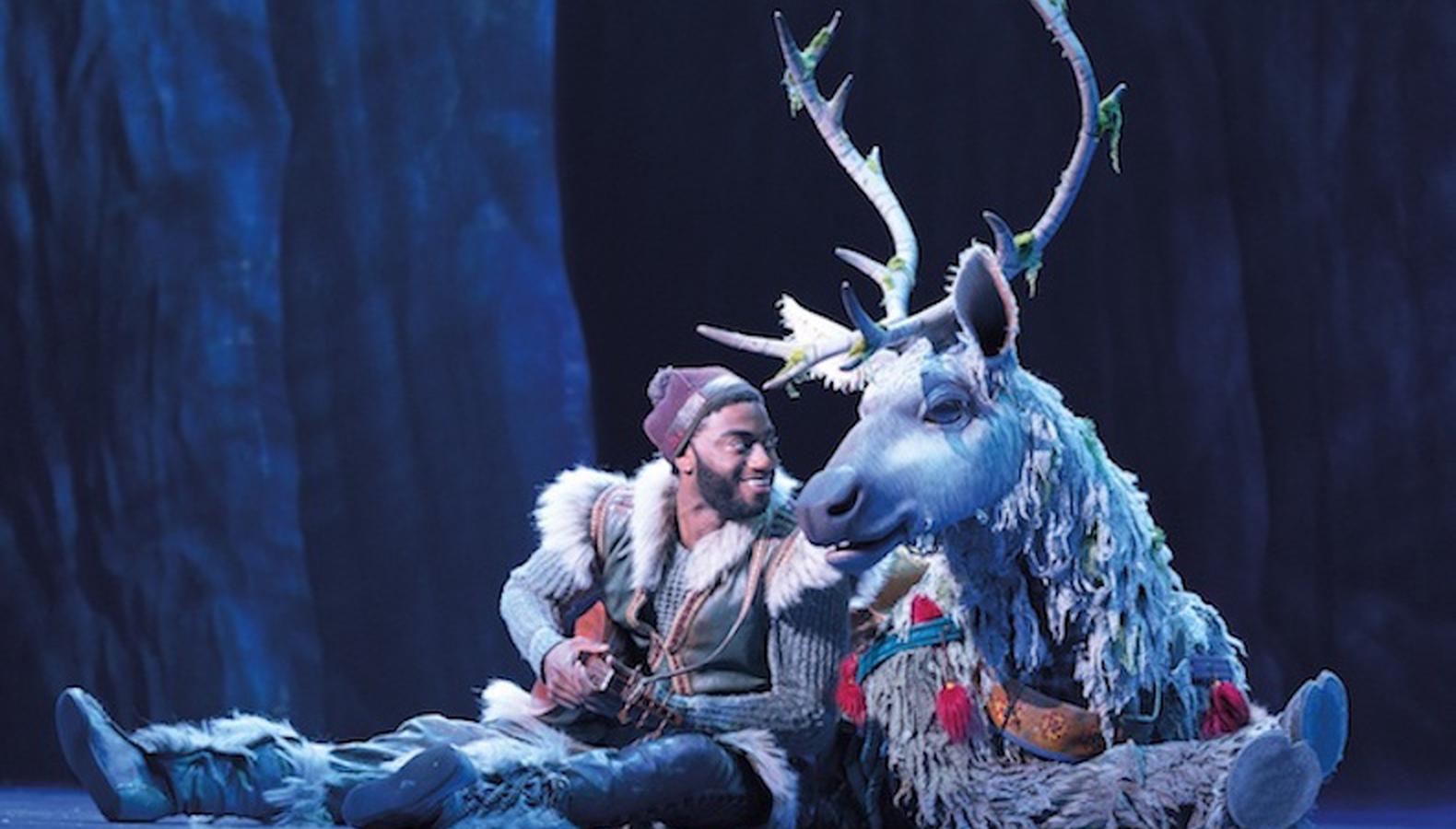 Why There Were Only 100 Living Actors Who Could Maneuver the Puppets of ...