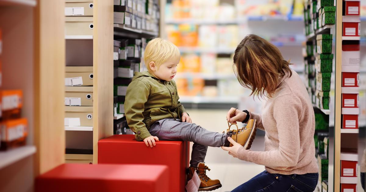 Now Casting: An Educational Shoe Fitting Video Wants a Mother-Child Duo ...