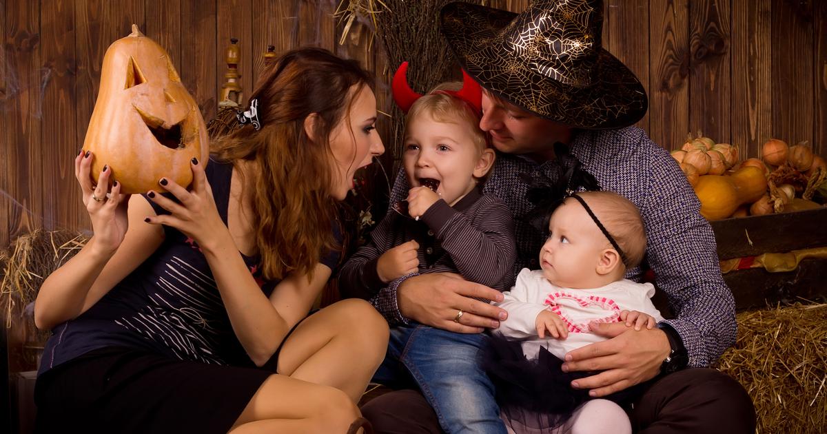 Now Casting: A ‘Babies’ 1st Halloween’ Video Needs Families + 3 More Gigs