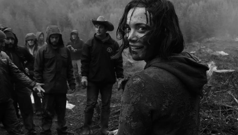 ‘Alone’ Star Jules Willcox on Stunt Work
