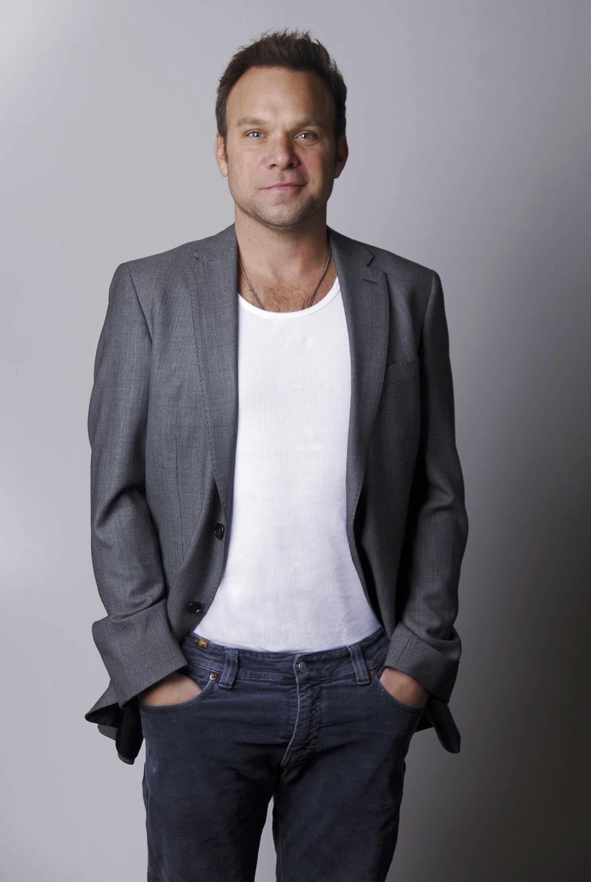 10 Questions With...Norbert Leo Butz