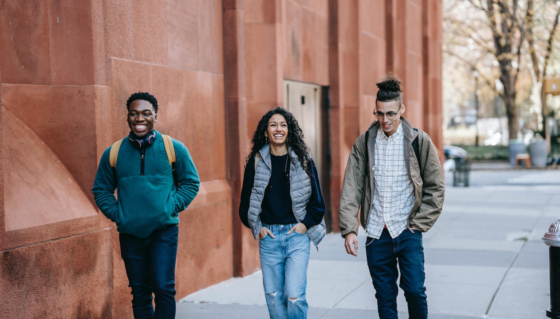 Everything You Need To Know About College Acting Showcases