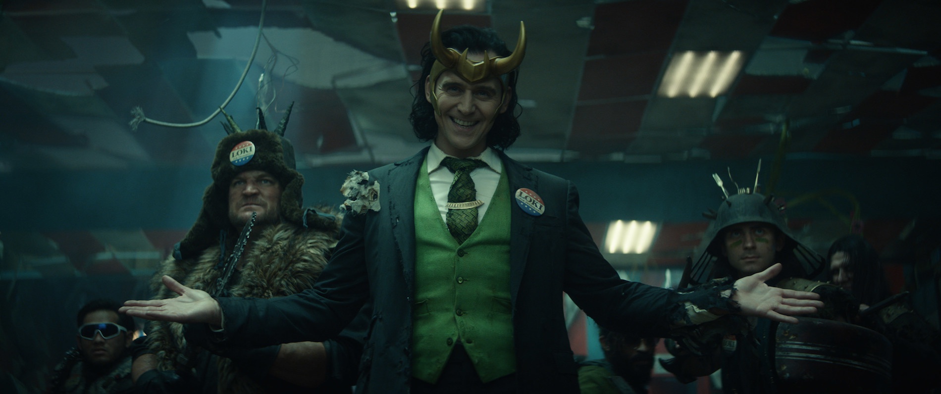 ‘Loki’ Star Richard E. Grant Wants to Do a Classic Loki Spin-Off