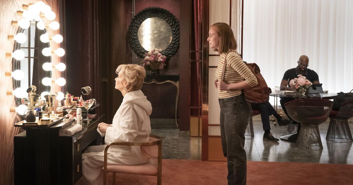 ‘Hacks’ Creator Jen Statsky on Jean Smart + Her HBO Max Hit