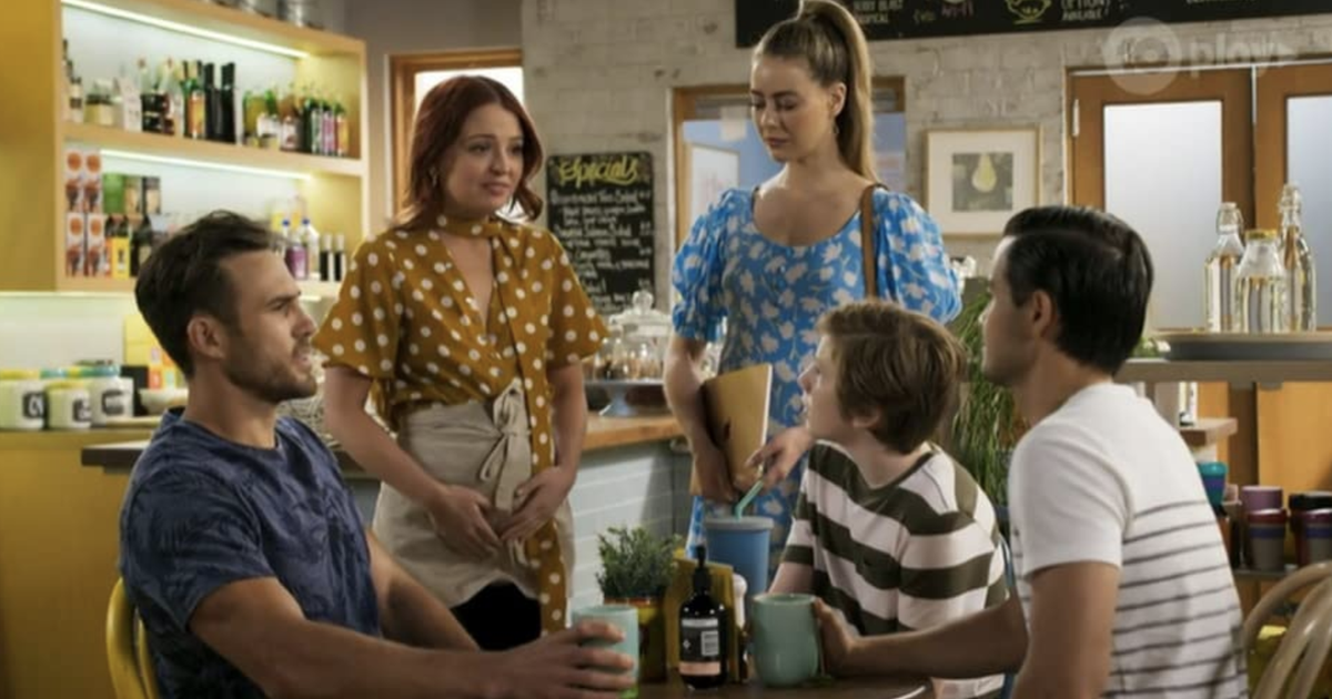 How to get Cast on ‘Neighbours’