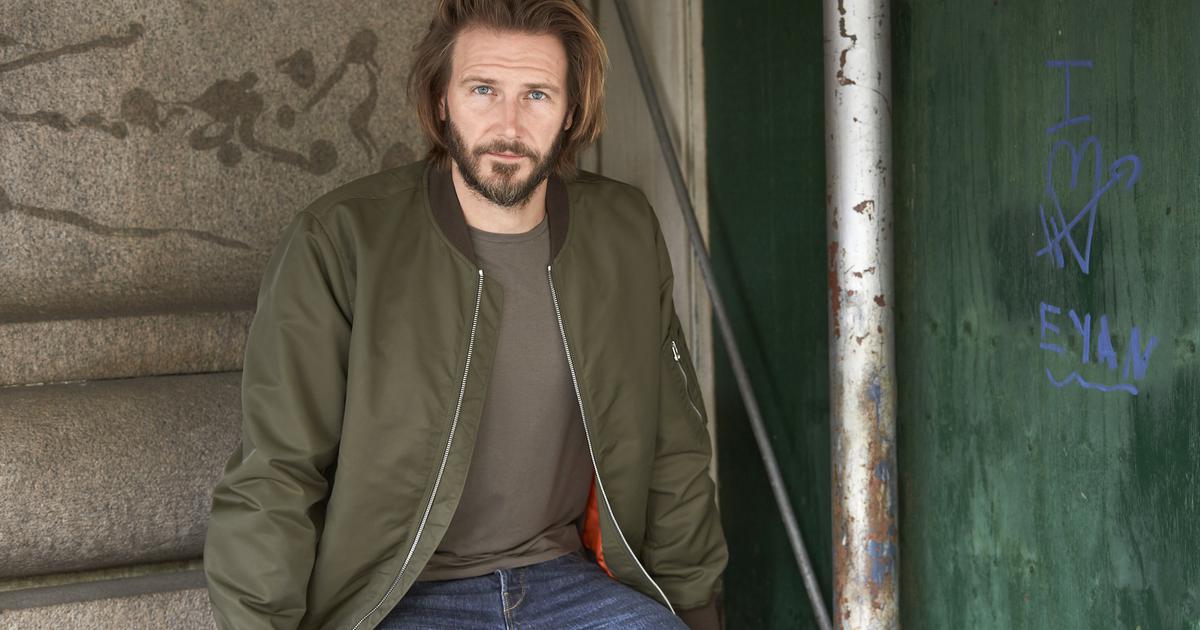 Bill Heck Is Begging You to Say Yes | Backstage