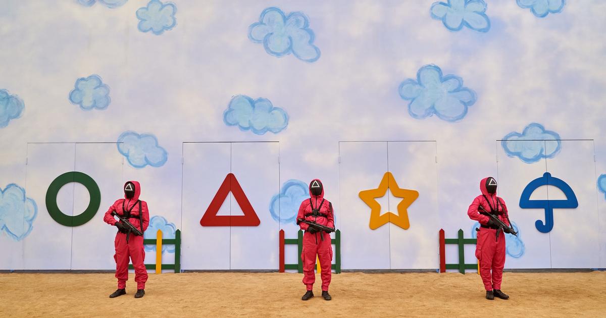 How Those ‘Squid Game’ Sets Were Designed + Built | Backstage