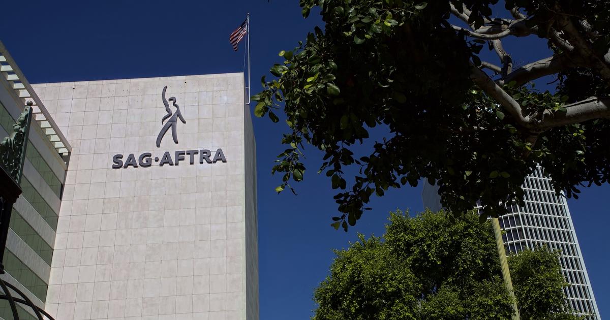 Can SAG Actors Work Nonunion Jobs? | Backstage