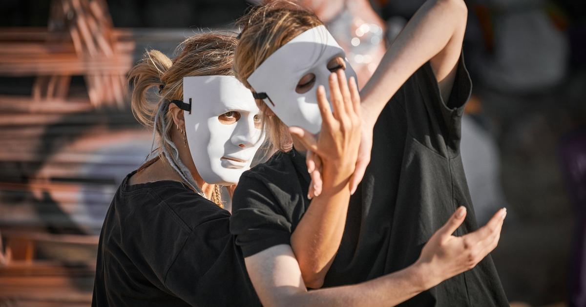 Assistant Director | Specialty | Backstage