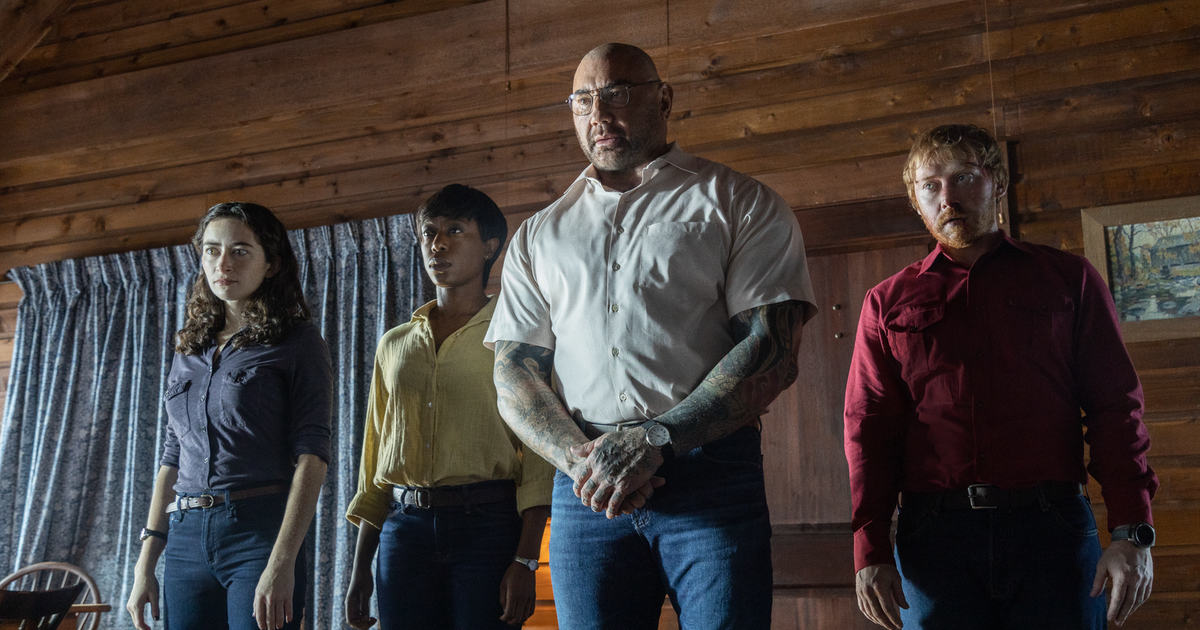 Low-Angle Shot in Film: Definition + Examples | Backstage