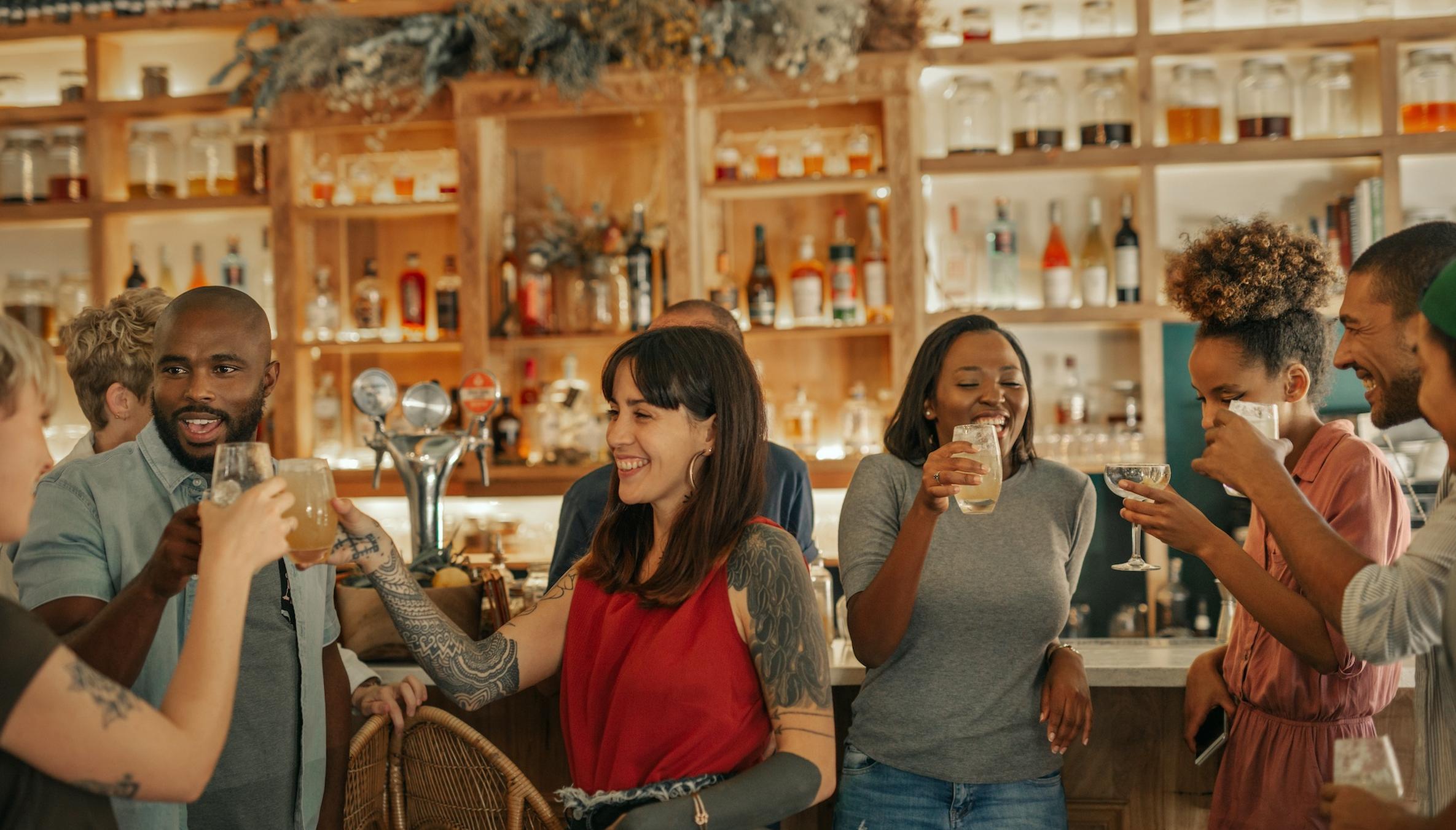 Now Casting: Play Bar Patrons in a New Feature Thriller | Backstage