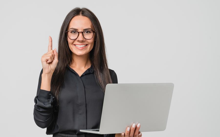 Freelance Modeling: How to Find Jobs for Yourself | Backstage