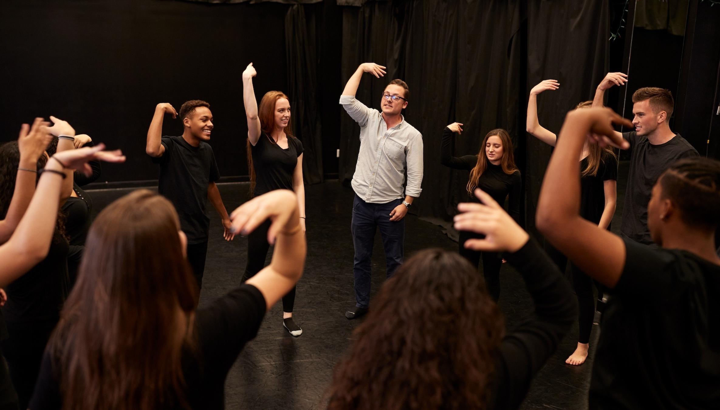 The Top 10 Drama Schools in the UK | StarNow