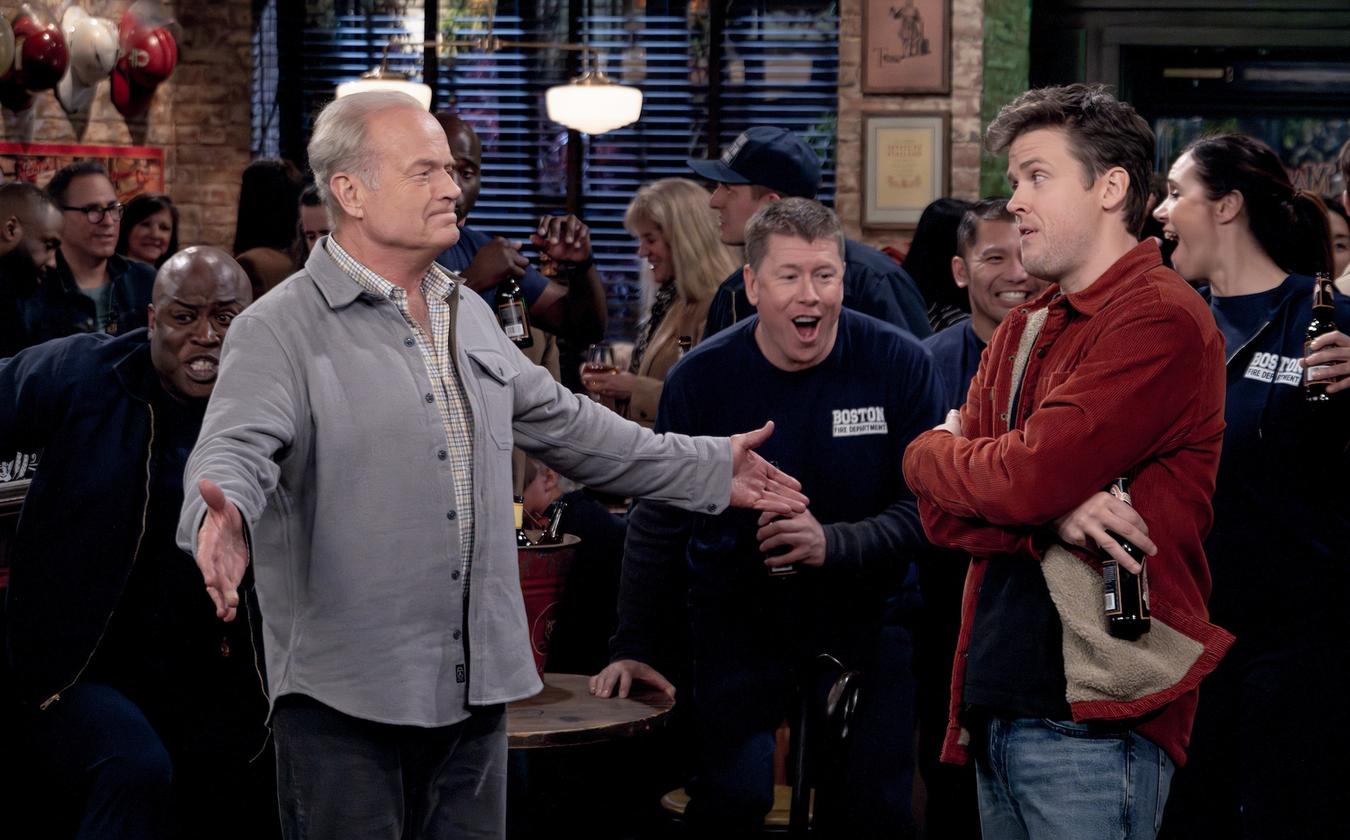 The Trick This Actor Uses to Make Her Backstage Profile Pop