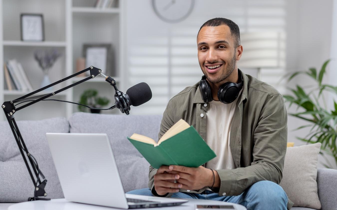 Acting Portfolio: Examples & Advice for Beginners | Backstage