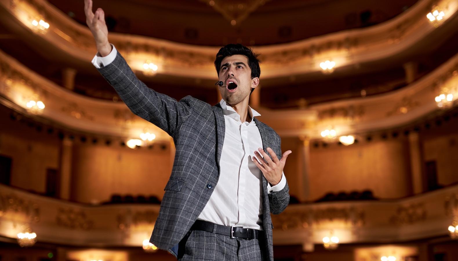 How to Stop Mumbling: Speak More Clearly With These Tips | Backstage